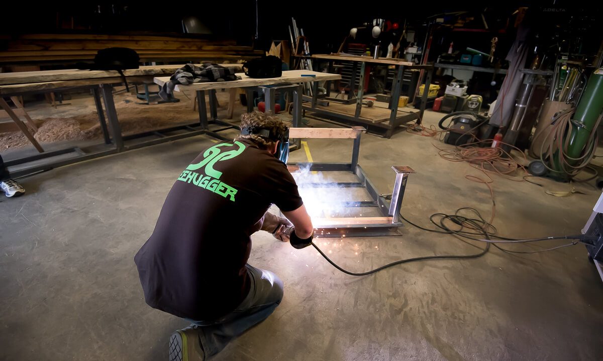 A photo story of Levergear's new robot etcher. - Lever Gear