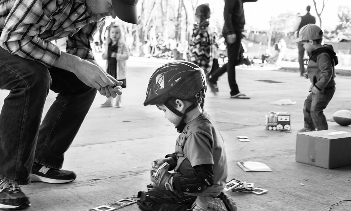 A photo story of Levergear's new robot etcher. - Lever Gear